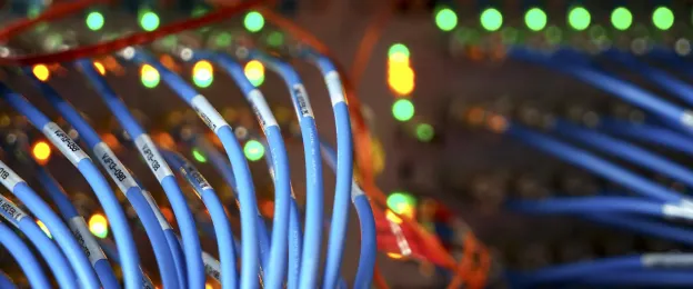 Câblage informatique professionnel : fibre optique, Ethernet, Wifi